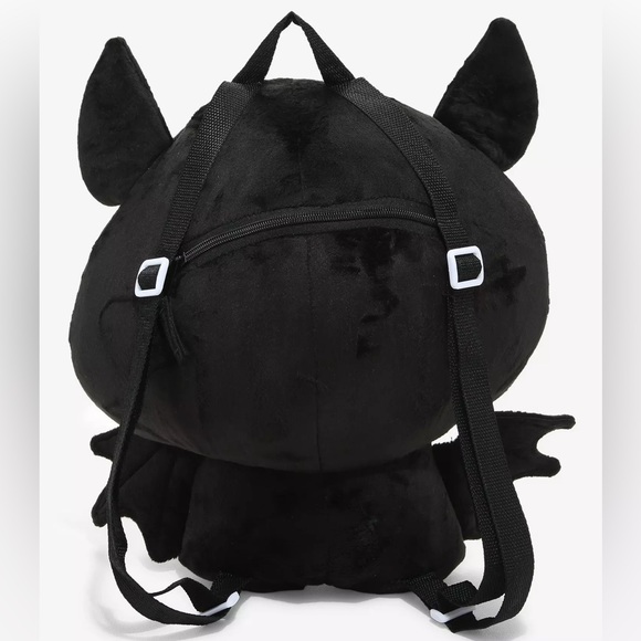 Hot Topic | Bags | Skelanimals Diego Plush Backpack Bw Bat Skeleton ...